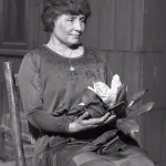 هيلين كيلر. | عصير الكتب